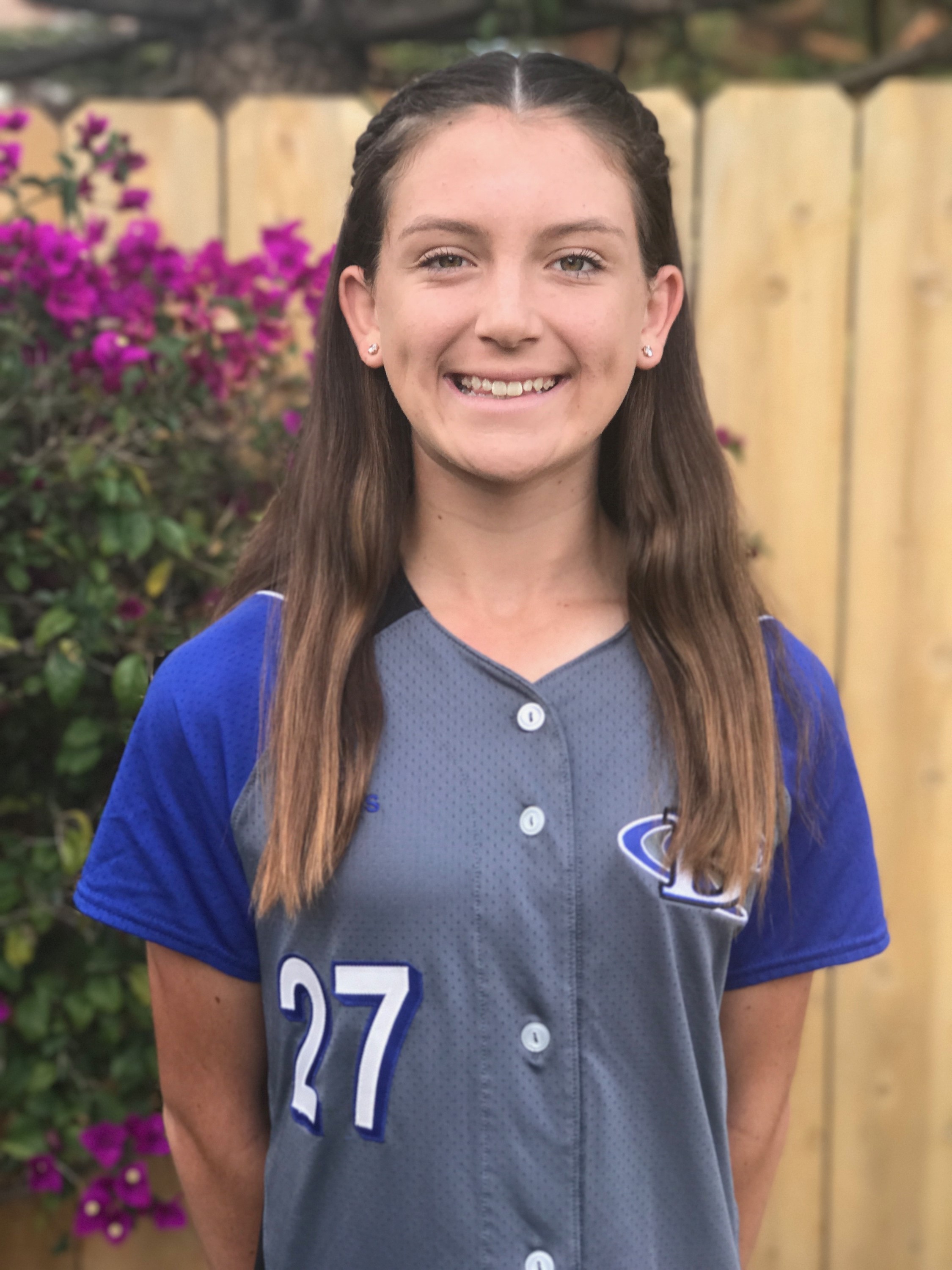 Carly Smithers's Instagram, Twitter & Facebook on IDCrawl